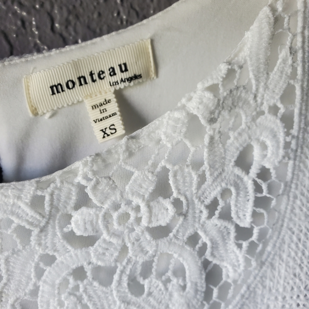 Monteau White Lace Shift Dress - Gem